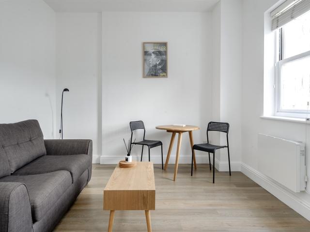 1 bedroom flat to rent in notting hill