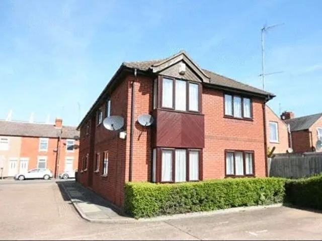 1 Bedroom Flat To Rent In Abbey Street, St James, Northampton, NN5