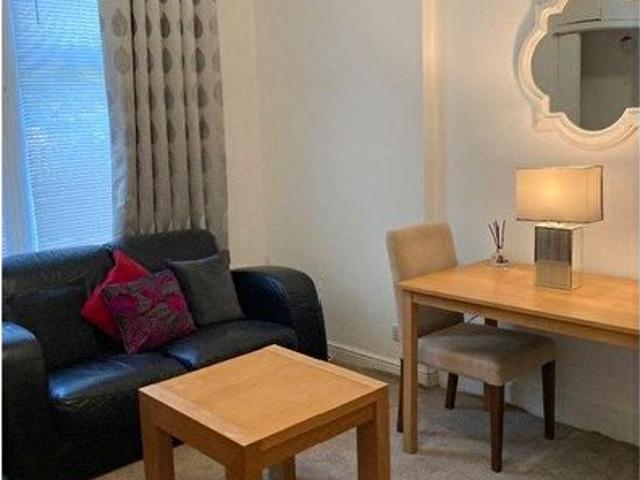 1 Bedroom Flat To Rent In Aberfoyle St, Glasgow, G31