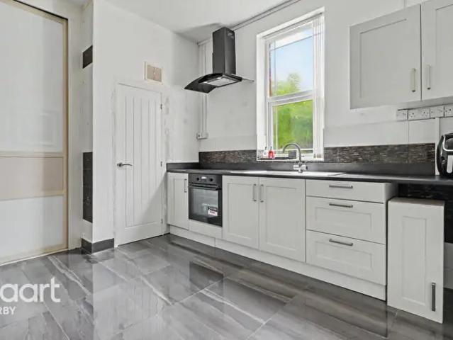 1 Bedroom Flat To Rent In Burton Road, Derby, DE23