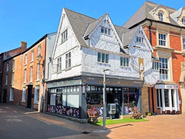 1 Bedroom Flat To Rent In Butchers Row, Banbury, OX16