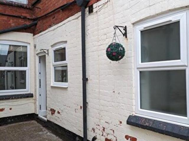 1 Bedroom Flat To Rent In Beardall Street, Hucknall, Nottingham, NG15