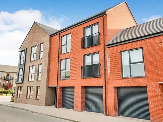 1 Bedroom Flat To Rent In Bedroom Property In Limekiln Road, Leicester, LE3