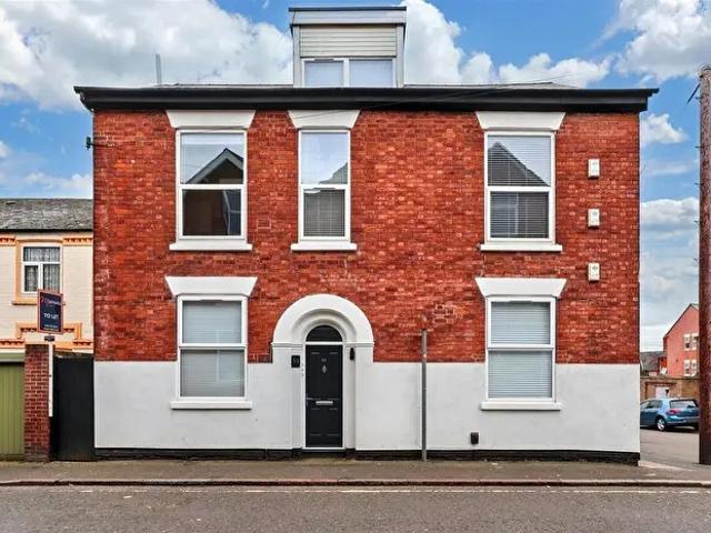 1 Bedroom Flat To Rent In Beech Avenue, Nottingham, NG7