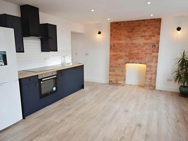 1 Bedroom Flat To Rent In Bell Street, Wigston, LE18