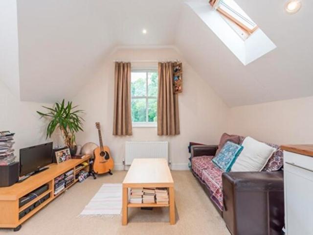 1 Bedroom Flat To Rent In Bickerton Road, Headington, OX3