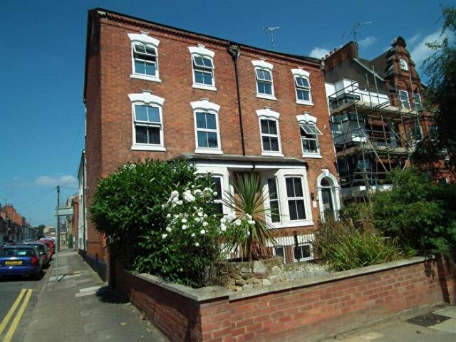 1 Bedroom Flat To Rent In Billing Road, Abington, NN1