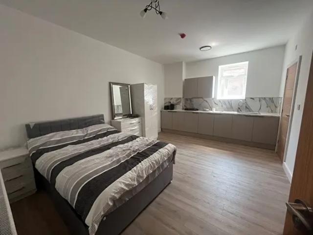 1 Bedroom Flat To Rent In Birmingham, B11