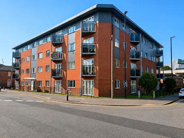 1 Bedroom Flat To Rent In Bodiam Hall, Lower Ford Street, Hillfields, CV1