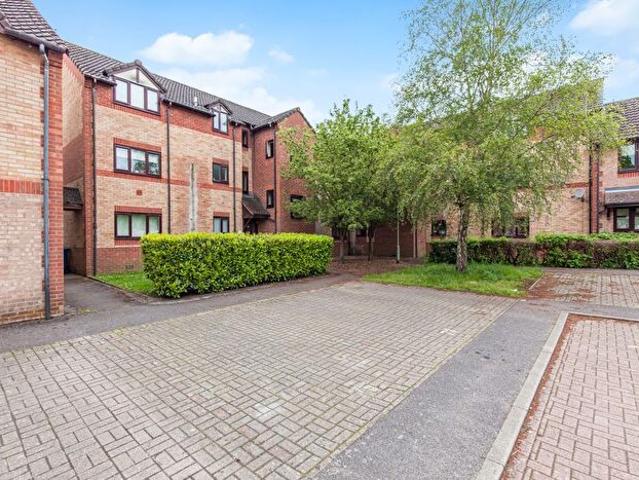 1 Bedroom Flat To Rent In Broome Way, Banbury, OX16