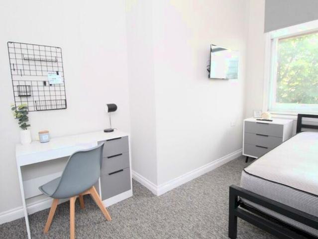 1 Bedroom Flat To Rent In Broad Street Room, City Centre, Nottingham, NG1