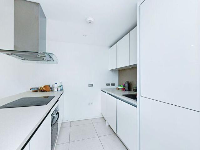 1 Bedroom Flat To Rent In Canal Street, Nottingham One Tower, NG1