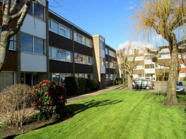 1 Bedroom Flat To Rent In Cedar Court, Beeston, NG9