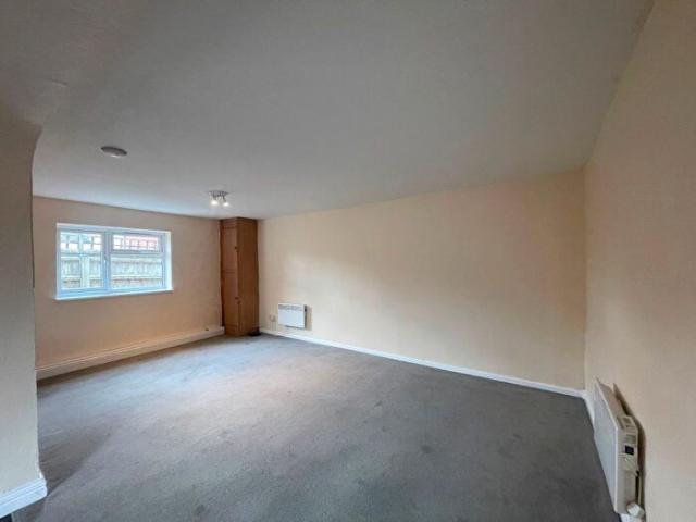 1 Bedroom Flat To Rent In Charnwood Road, Shepshed, Loughborough, LE12