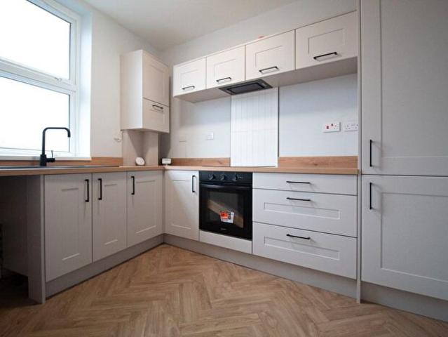 1 Bedroom Flat To Rent In Eland Street, Nottingham, NG7