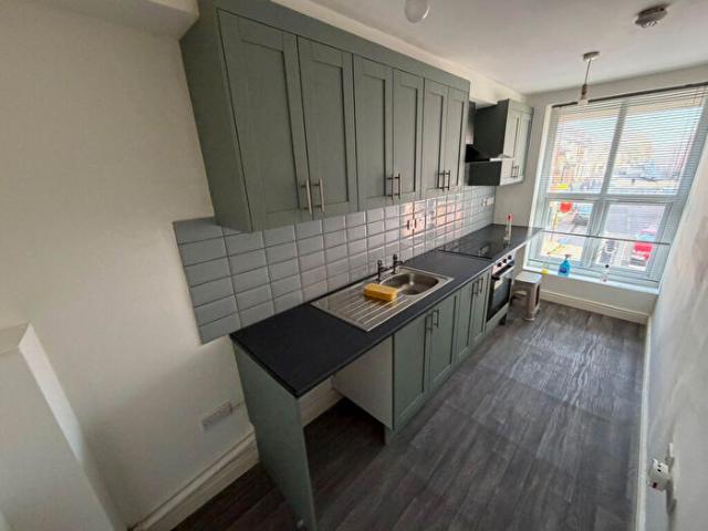 1 Bedroom Flat To Rent In Flat Latif Court, DE23