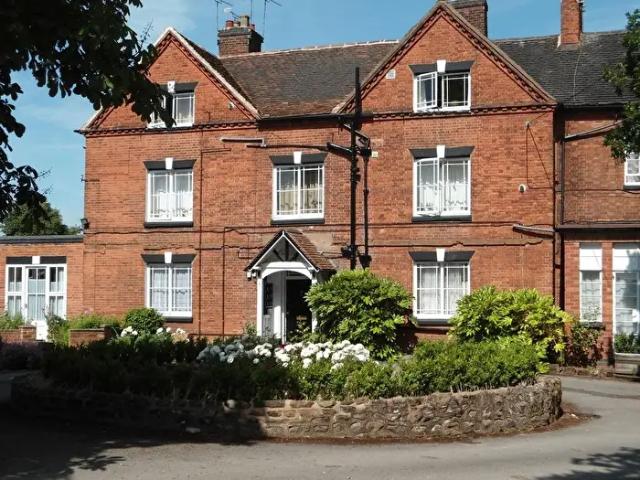 1 Bedroom Flat To Rent In Flat Stivichall Manor, Leamington Road, Coventry, CV3