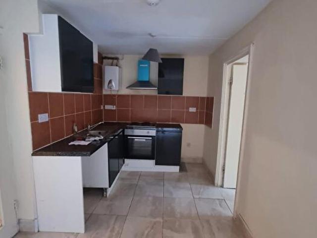 1 Bedroom Flat To Rent In Fosse Lane, Leicester, LE3