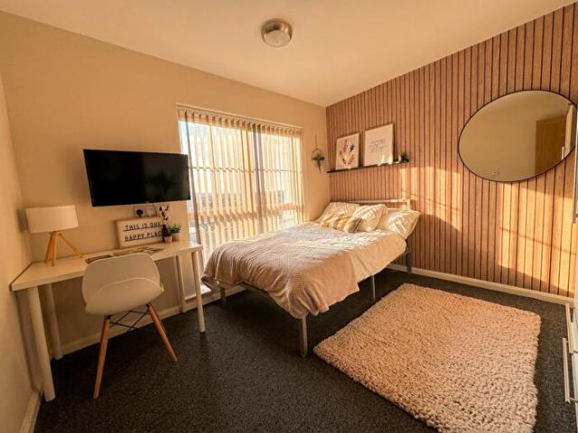 1 Bedroom Flat To Rent In Forster Street Bed Student, Lenton, East Midlands, NG7