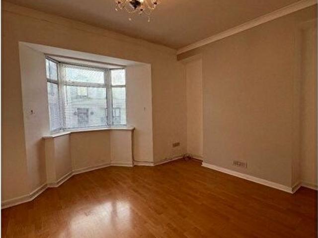 1 Bedroom Flat To Rent In Francis Terrace, Carmarthen, SA31