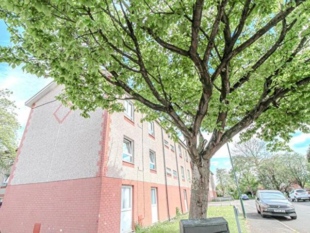 1 Bedroom Flat To Rent In Frobisher Gardens, Daybrook, Nottingham, NG5