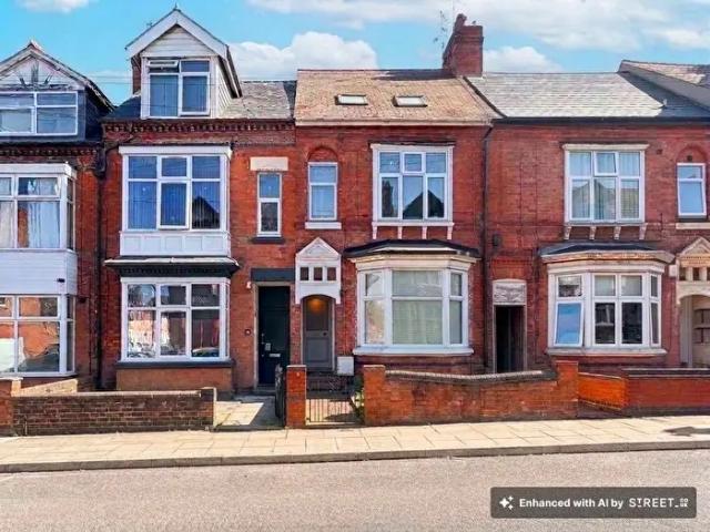 1 Bedroom Flat To Rent In Glenfield Road, Leicester, LE3