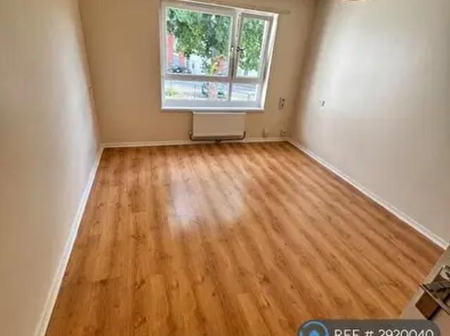 1 Bedroom Flat To Rent In Greenwood Road, Northampton, NN5