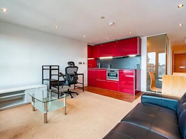 1 Bedroom Flat To Rent In Huntingdon Street, Nottingham, Nottinghamshire, NG1