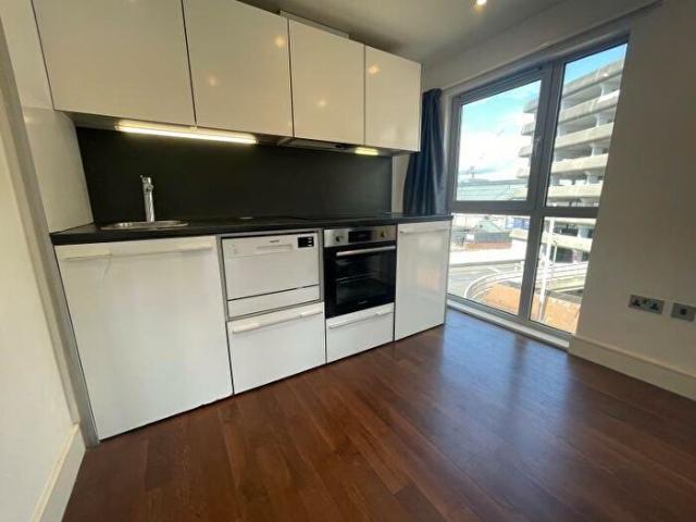 1 Bedroom Flat To Rent In Hanley Street, Nottingham, Nottinghamshire, NG1
