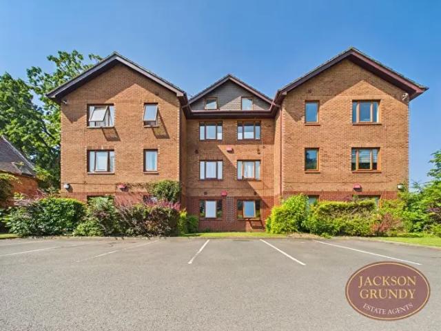 1 Bedroom Flat To Rent In Harlestone Road, Northampton, NN5