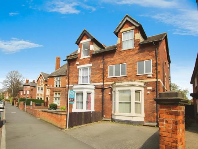 1 Bedroom Flat to Rent in Headlands, Kettering, Northants, NN15