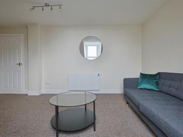 1 bedroom Flat to rent in Heaton Park Road, Heaton, Newcastle Upon Tyne