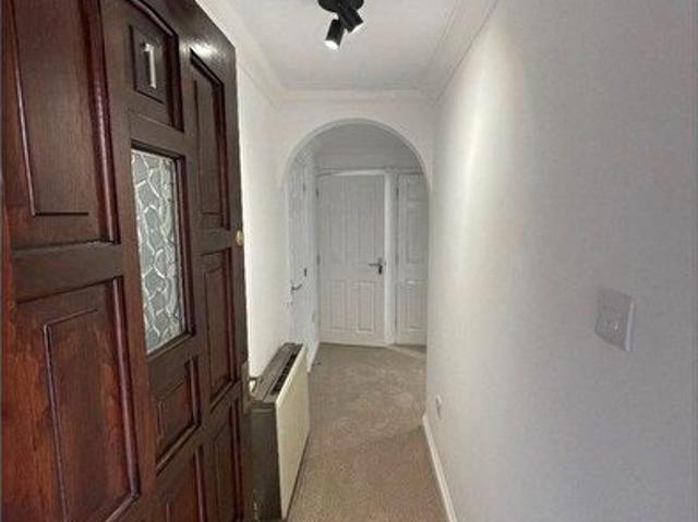 1 Bedroom Flat To Rent In High St, Wellingborough, NN29