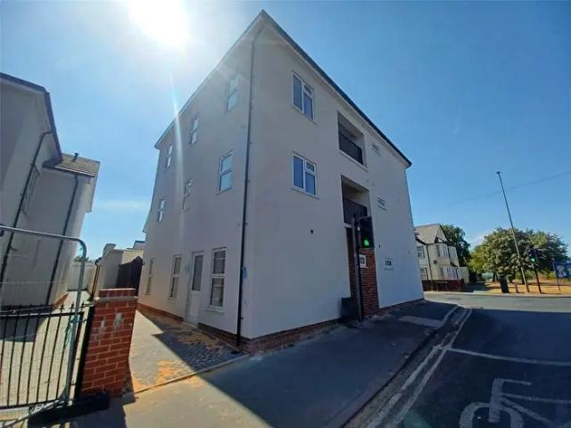 1 Bedroom Flat To Rent In Hollow Way, Cowley, Oxford, Oxfordshire, OX4
