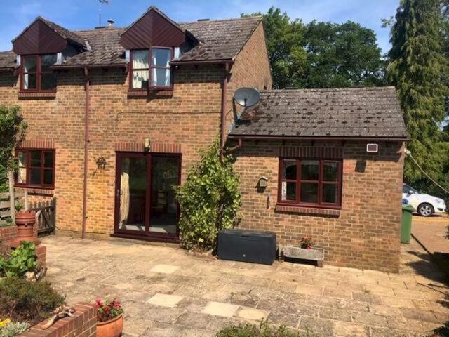 1 Bedroom Flat To Rent In Ivy Cottage, Sulgrave Road, Culworth, West Northamptonshire, OX17