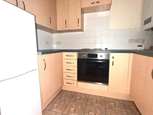 1 Bedroom Flat To Rent In Johnston Street, Paisley, PA1
