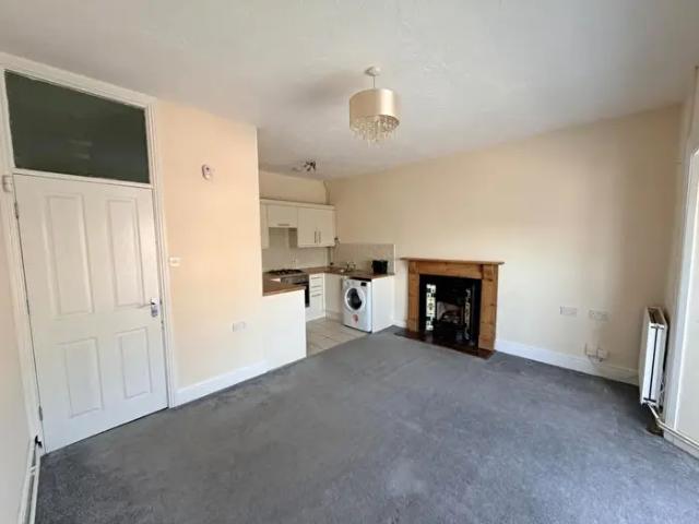 1 Bedroom Flat To Rent In Killan Road, Dunvant, SA2