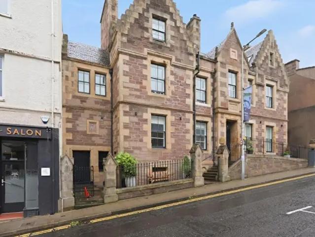 1 Bedroom Flat To Rent In King Street, Crieff, Perthshire, PH7