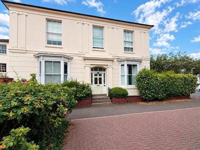 1 Bedroom Flat To Rent In Leam Terrace, Leamington Spa, CV31