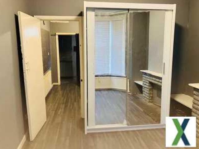 1 Bedroom Flat to rent in Leytonstone E11
