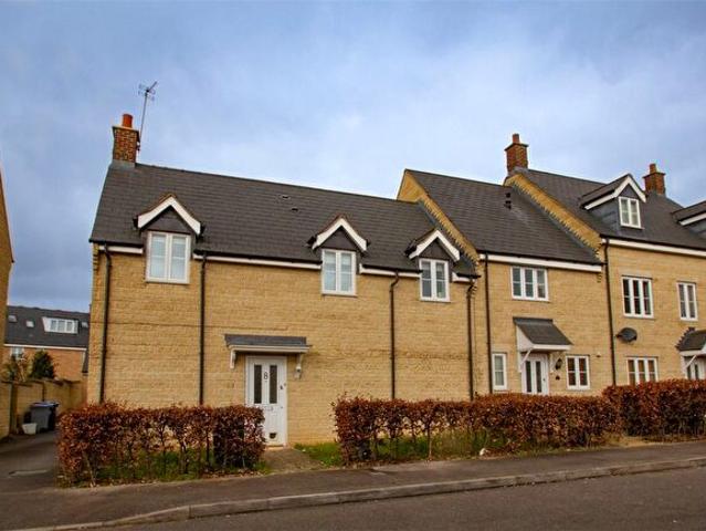1 Bedroom Flat To Rent In Lilac Way, Carterton, Oxfordshire, OX18