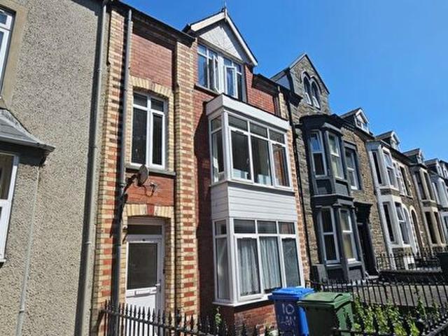 1 Bedroom Flat To Rent In Llanbadarn Road, Aberystwyth, SY23
