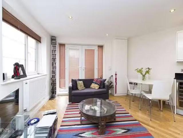 1 bedroom flat to rent in London, NW2