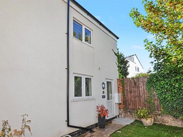 1 Bedroom Flat To Rent In Lower Leam Street, Leamington Spa, CV31