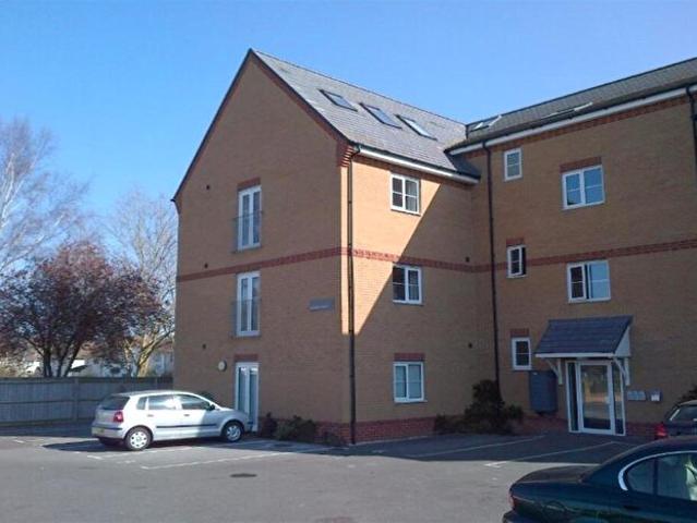 1 Bedroom Flat To Rent In Penfold Court, Sutton Road, Headington, OX3