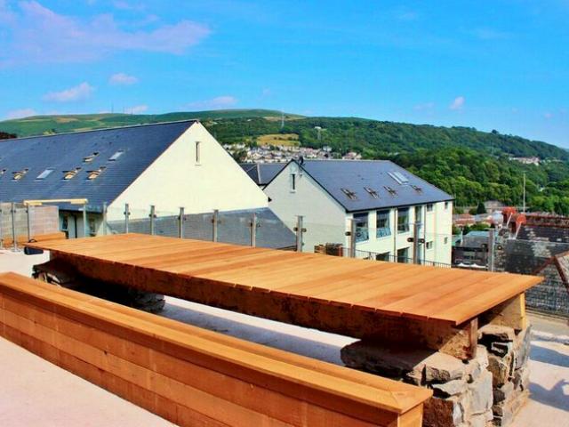 1 Bedroom Flat To Rent In Pontypridd House, Tyfica Road, Graigwen, Pontypridd, CF37