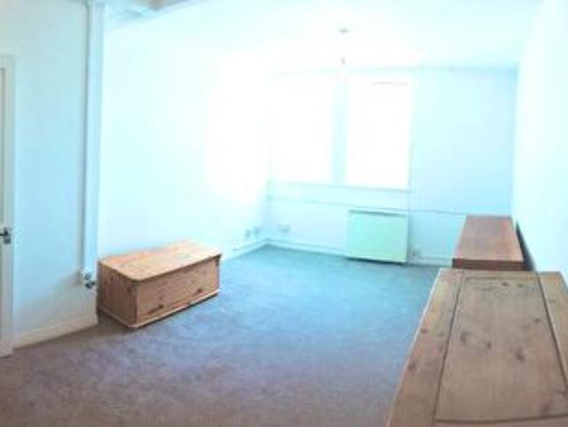 1 Bedroom Flat To Rent In Pound Way, Cowley, Oxford, Oxfordshire, OX4