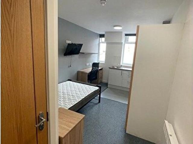 1 Bedroom Flat To Rent In Princess Road West, Leicester, LE1