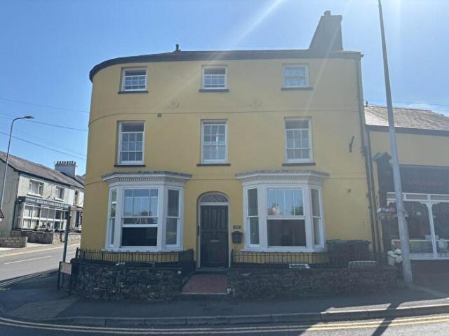 1 Bedroom Flat To Rent In Prospect House, New Road, Llandeilo, Carmarthenshire SA19