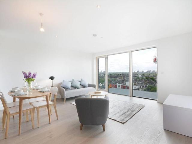 1 Bedroom Flat to Rent in Rutherford Heights